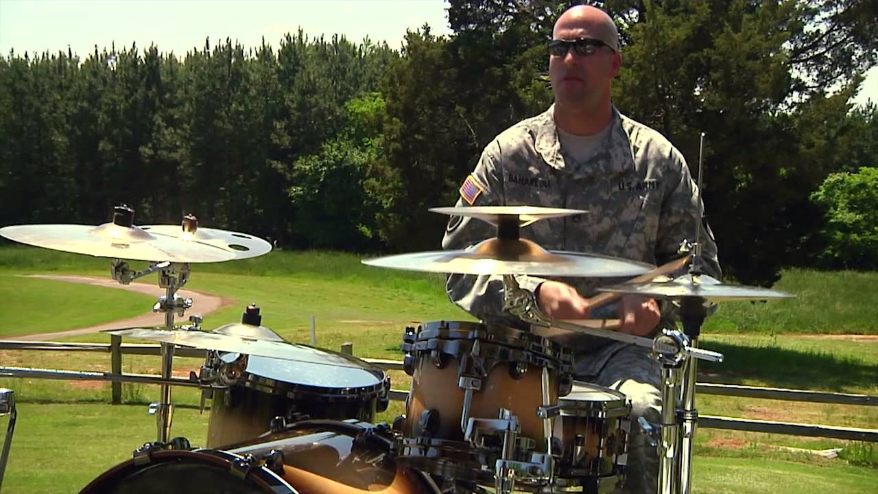 AMC Band Performs During SMA Dailey's Visit to Redstone Arsenal - YouTube