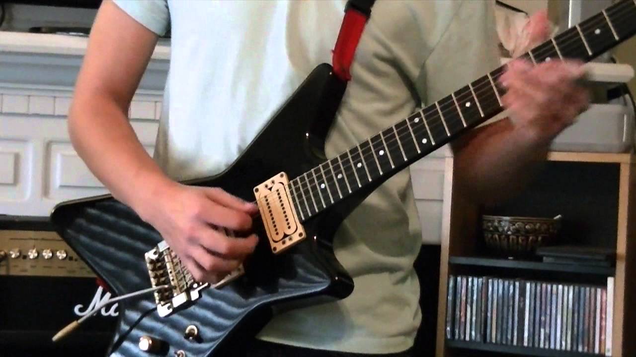 Carvin V220 - YouTube
