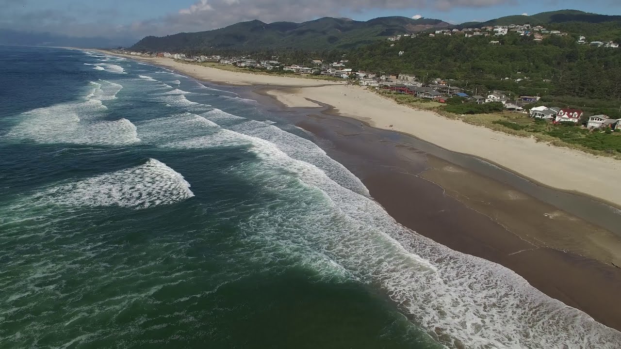 Tillamook, Oregon by drone in 4K - YouTube