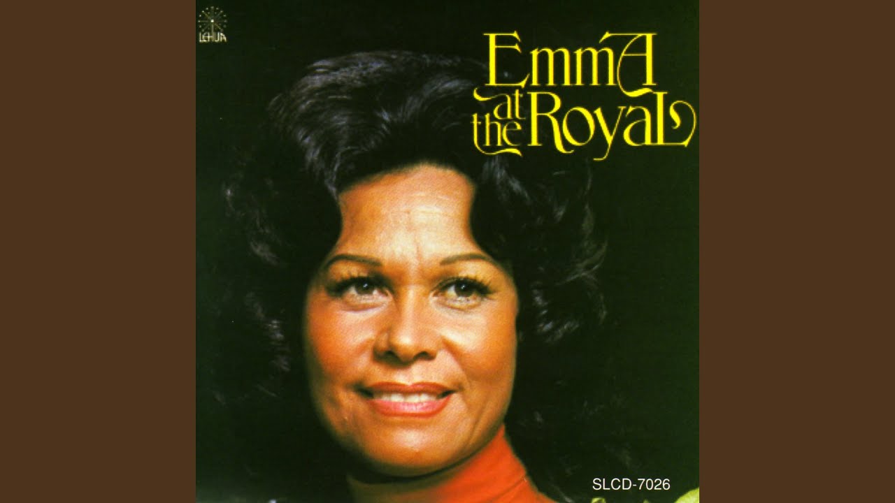 I Am Hawaii (Live in the Monarch Room) - YouTube