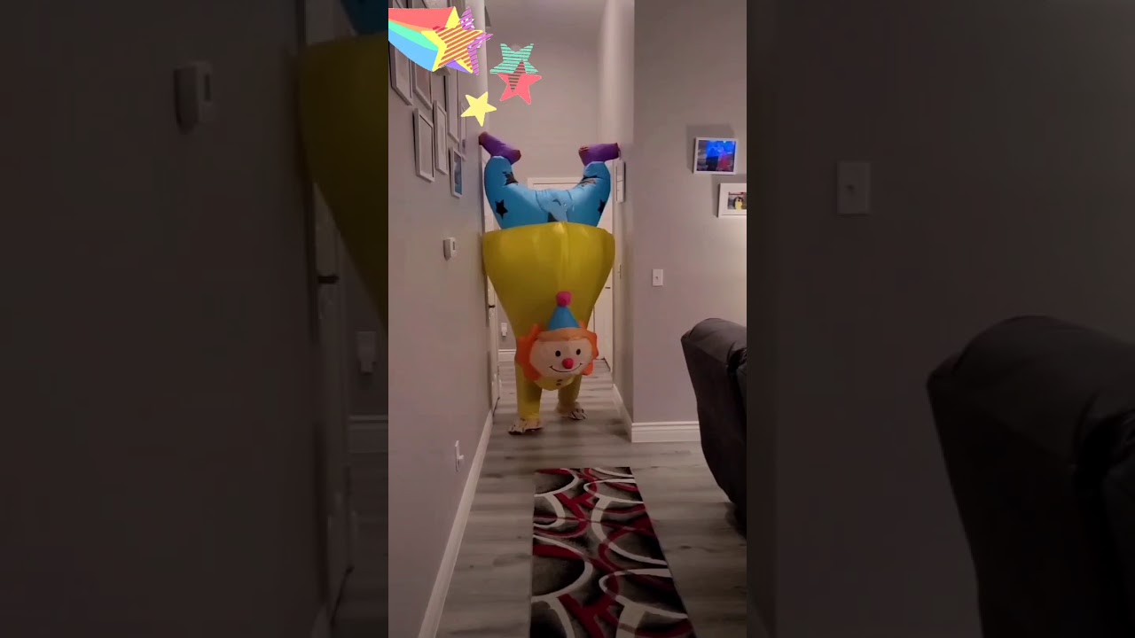 Pickles the clown 🤡 - YouTube