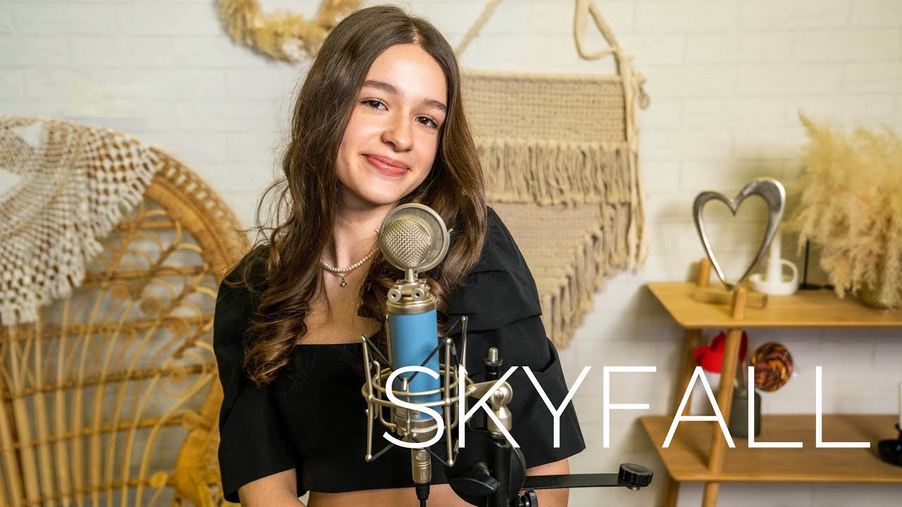 SOFIA - SKYFALL (Adele COVER) - YouTube
