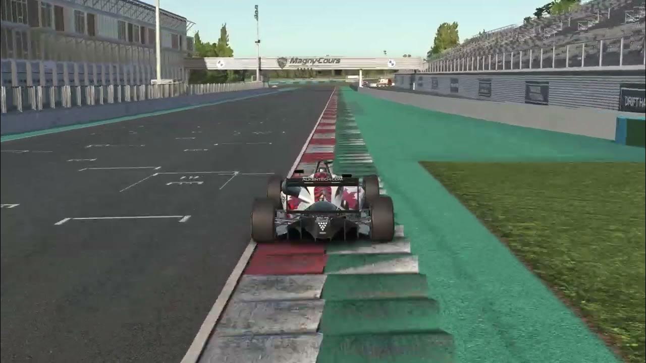 iRacing F3 Magny cours [1.30.936] - YouTube