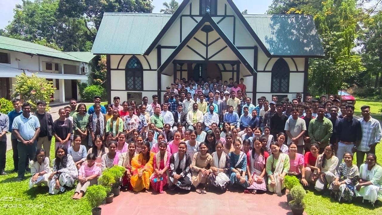 All about DNEI (one day youth seminar) #CNI Speach by– Right reverend ...