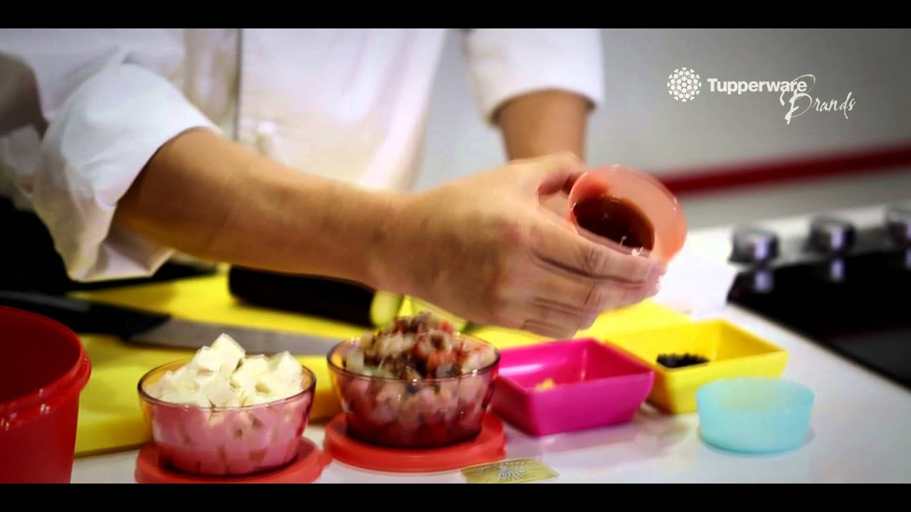 TupperChef Inspire Casserole & Celebrity Chef Eric Teo - YouTube