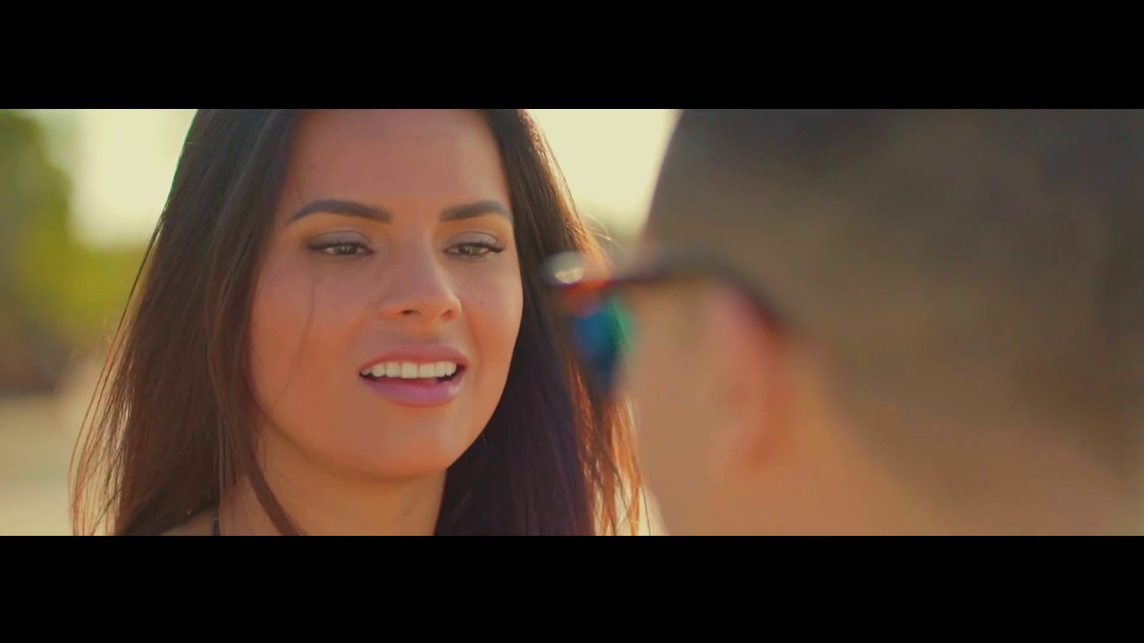 DLL, Ania Gadea - Llama Llama (Official Video) - YouTube