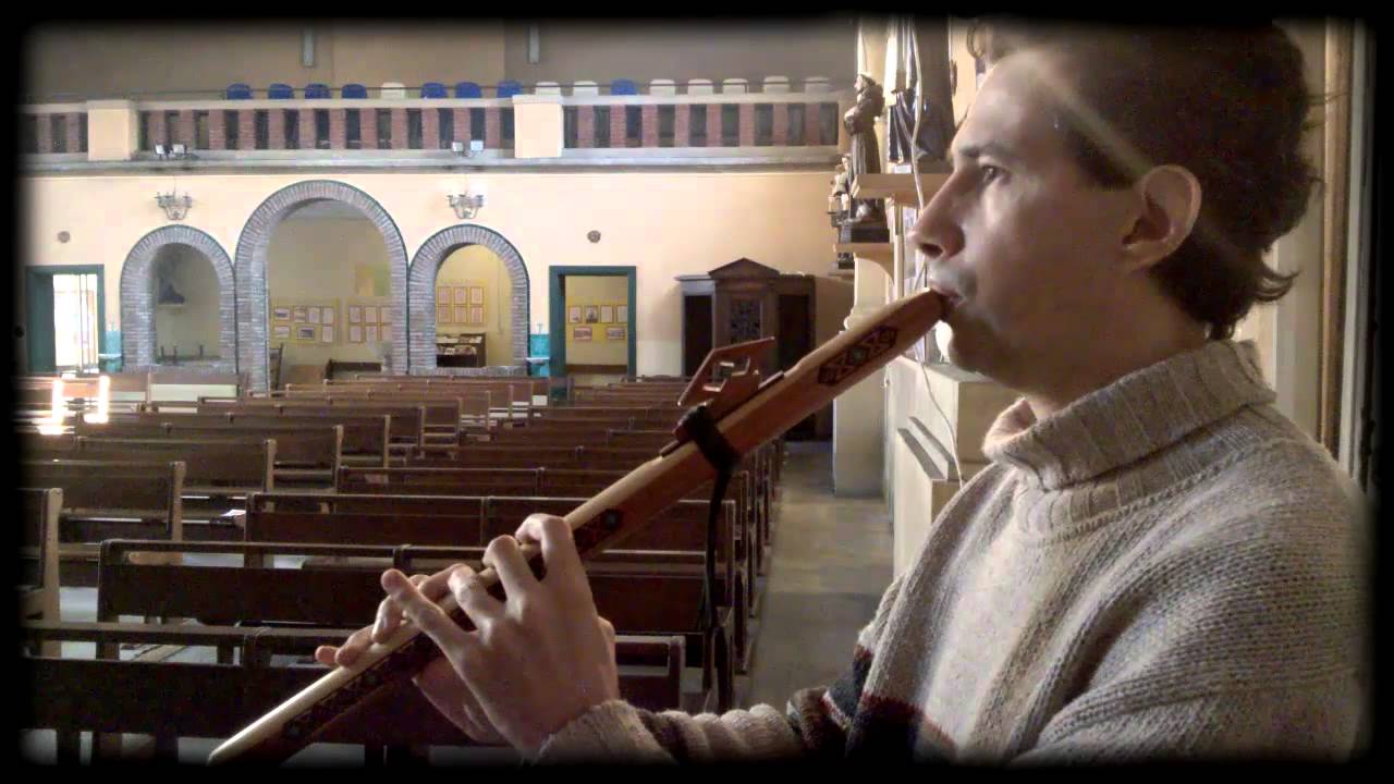 Native American Flute - Muje Mukesin - Ojibwe traditional song - YouTube