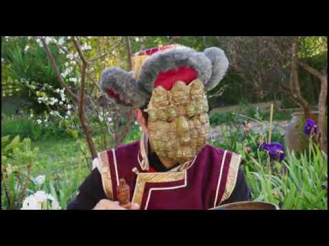 Fabrication traditionnelle de masque Tsatsa himalayens - Himalayan's ...