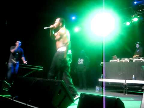 Sugar (Live from Fargo) by Flo Rida - YouTube