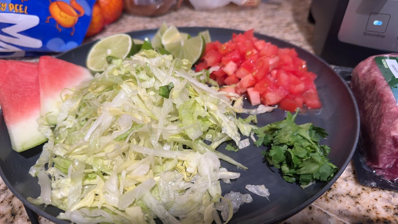 TACOS & WATERMELON MARGARITAS FOR TACO TUESDAY | LIVE CHAT! - YouTube