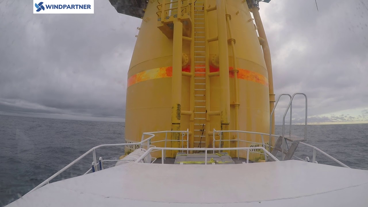 Sea Puffin at boatlanding in 1.7m Hs, Hywind Scotland - YouTube