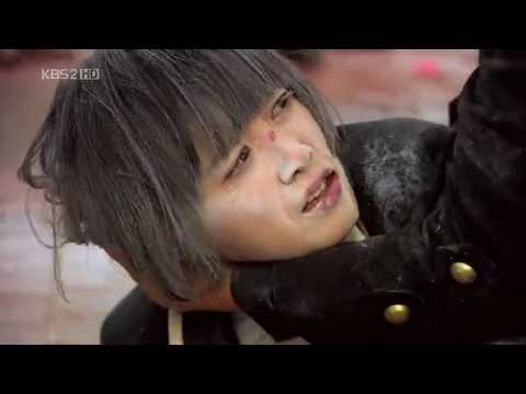 gu jun pyo saves jan di - YouTube