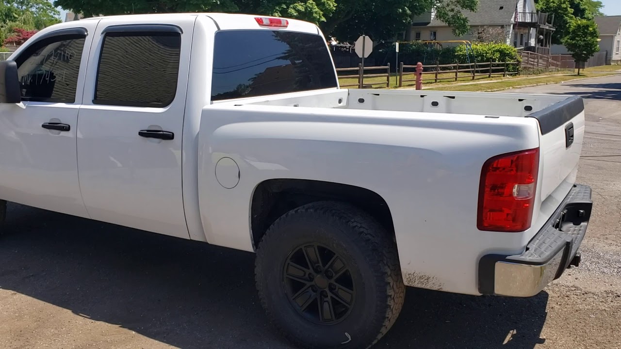 Parting out 2011 Chevrolet Silverado - YouTube