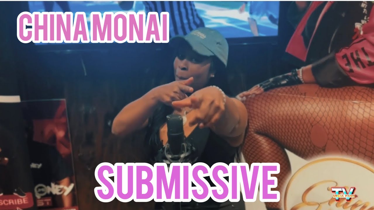 China Monai submissive mic drop @mediatvpass - YouTube