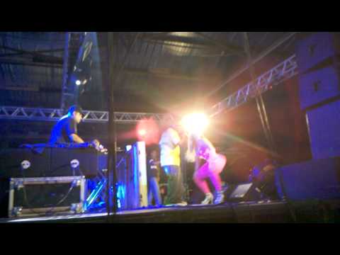 Mr Catra e a Dançarina Andréia - Londrina-pr