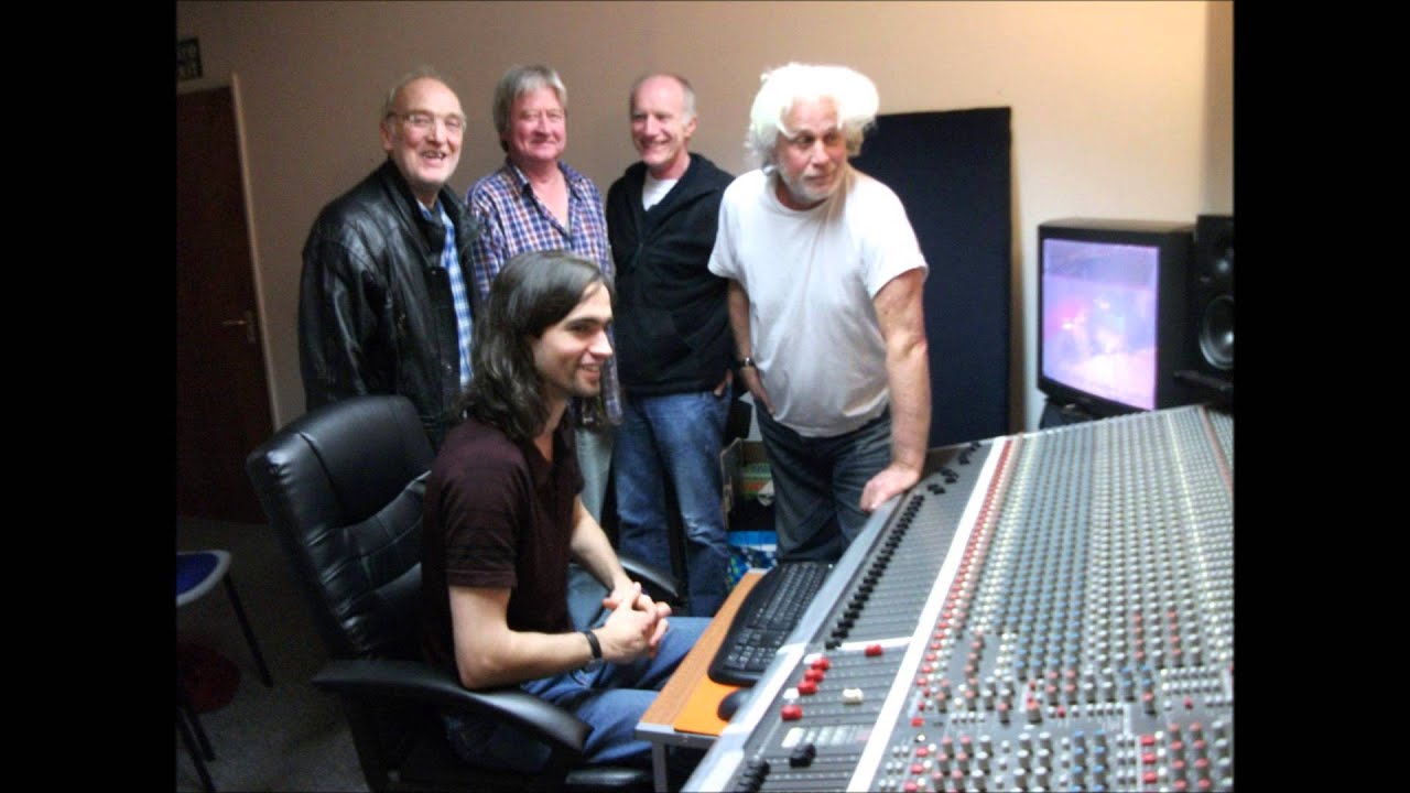 Andy Newmark The True Story ! How "Rocky And The Natives" got together ...