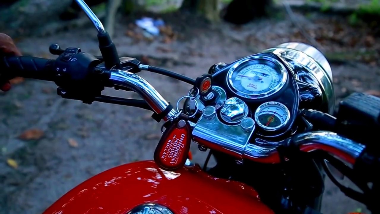 Royal Enfield Classic 350 Redditch Red Models Sound - YouTube