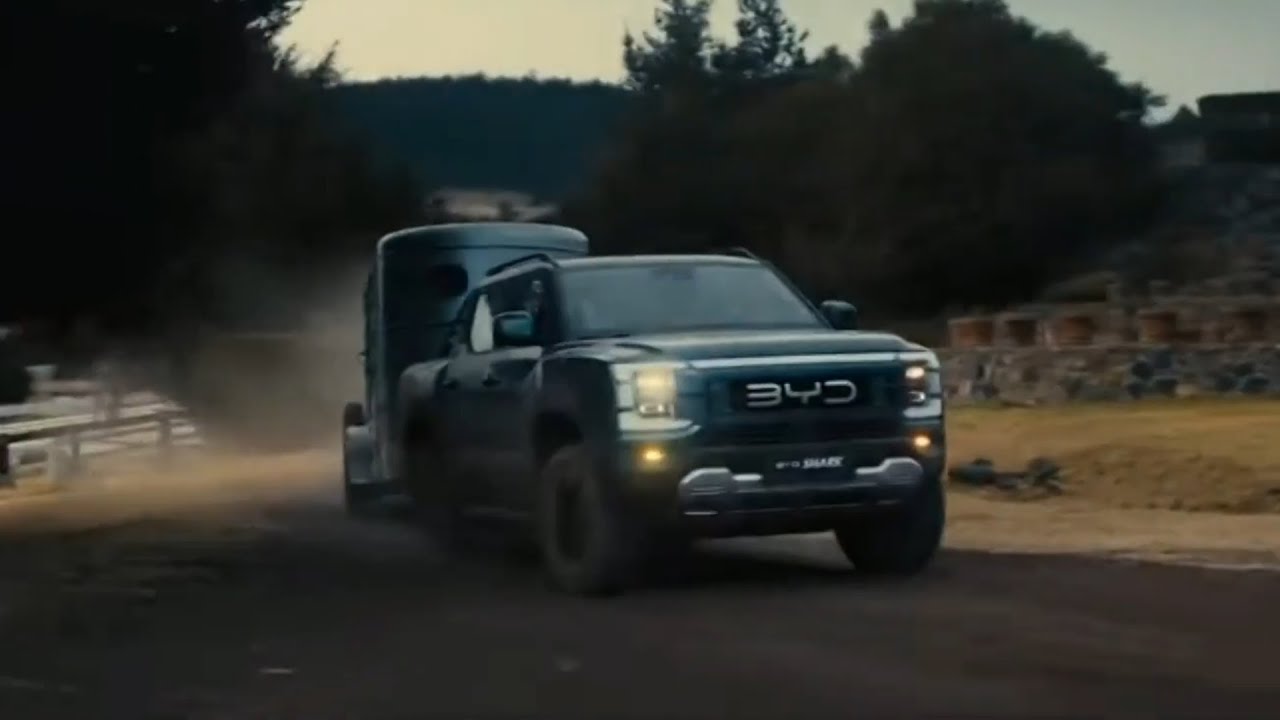 BYD Shark 6 named News Corp’s car of the year - YouTube