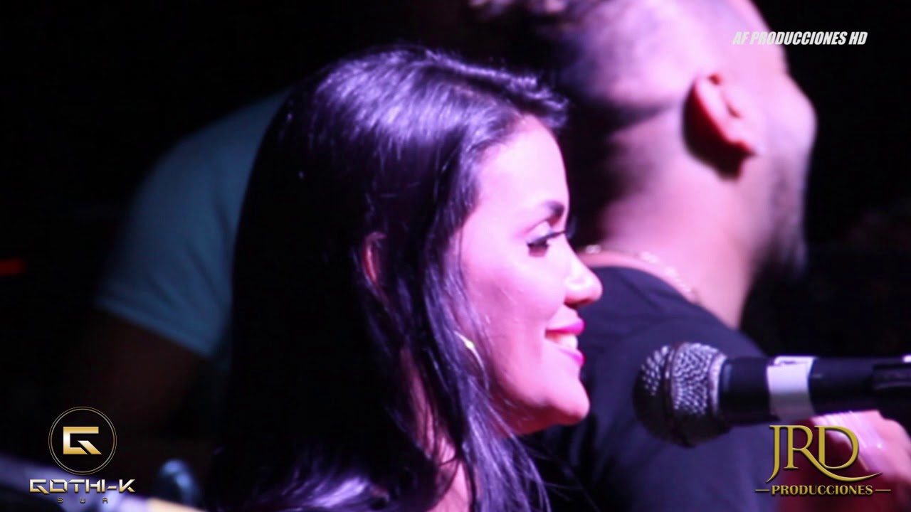 Los Barraza (Intro - A Ella) Gothi - k Sur - YouTube