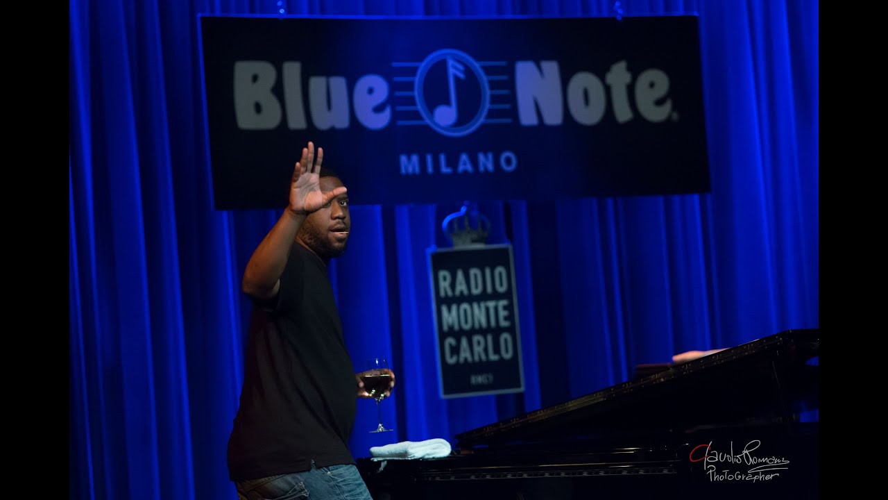 Robert Glasper Trio - Levels - Live @ Blue Note Milano - YouTube