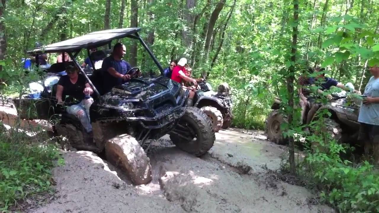 Polaris Ranger XP 700 on 33" Boggers - YouTube
