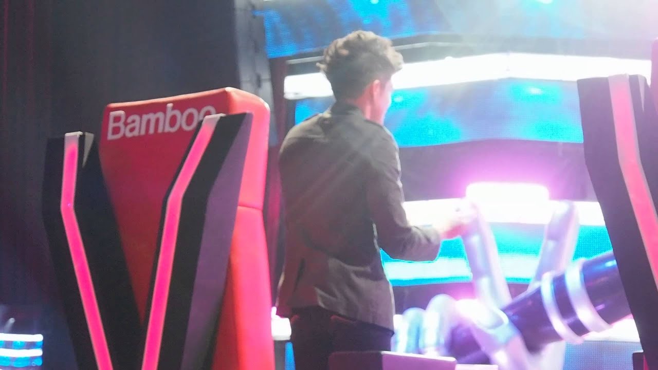 Reactions of Coaches Bamboo and Lea on Myk's Performance (VoicePHLive4 ...