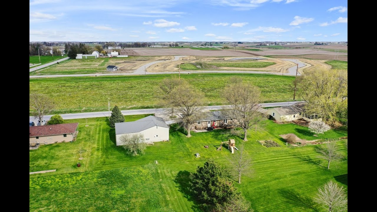 5015 Cosgrove Rd SW, Kalona, IA - YouTube