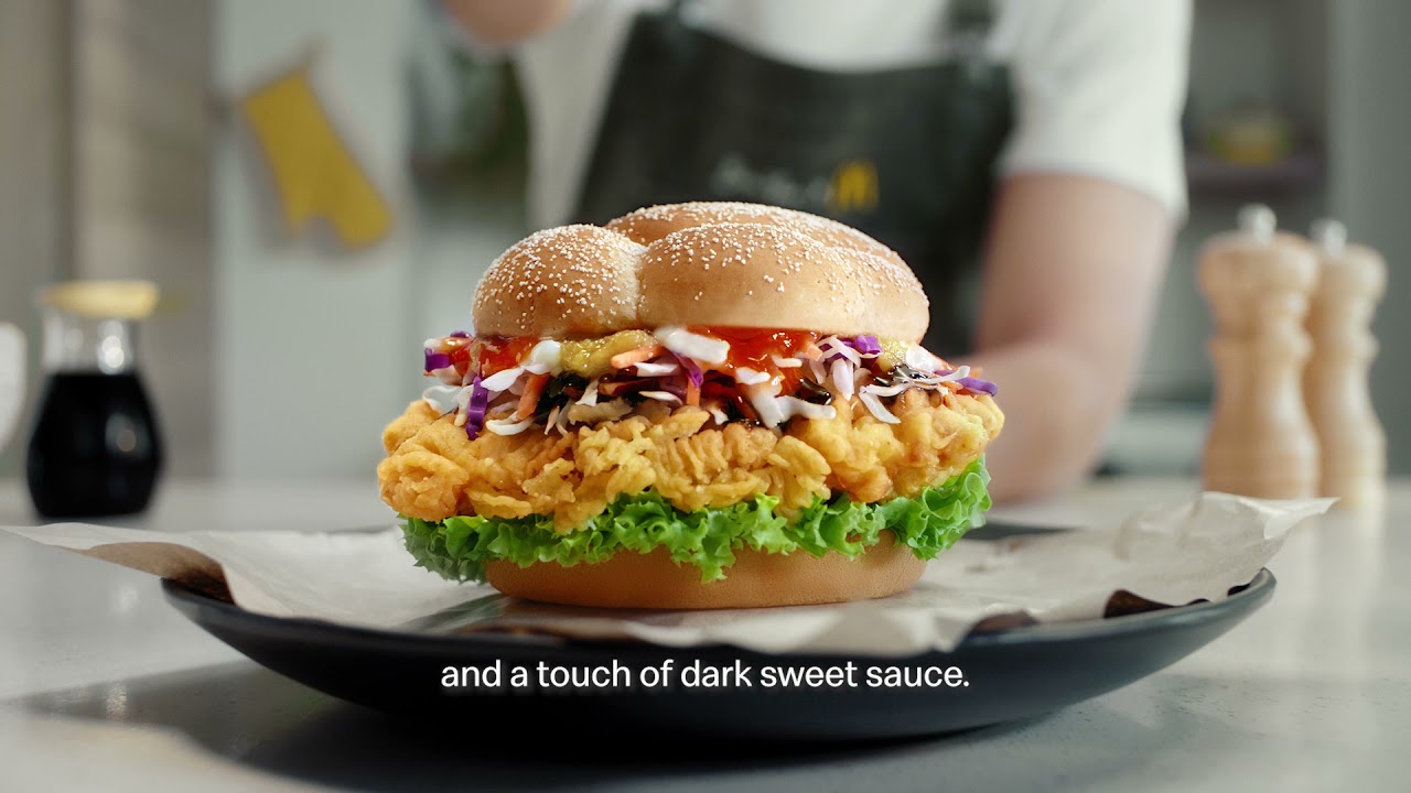The New Crispy “Hainanese Chicken” Burger - YouTube