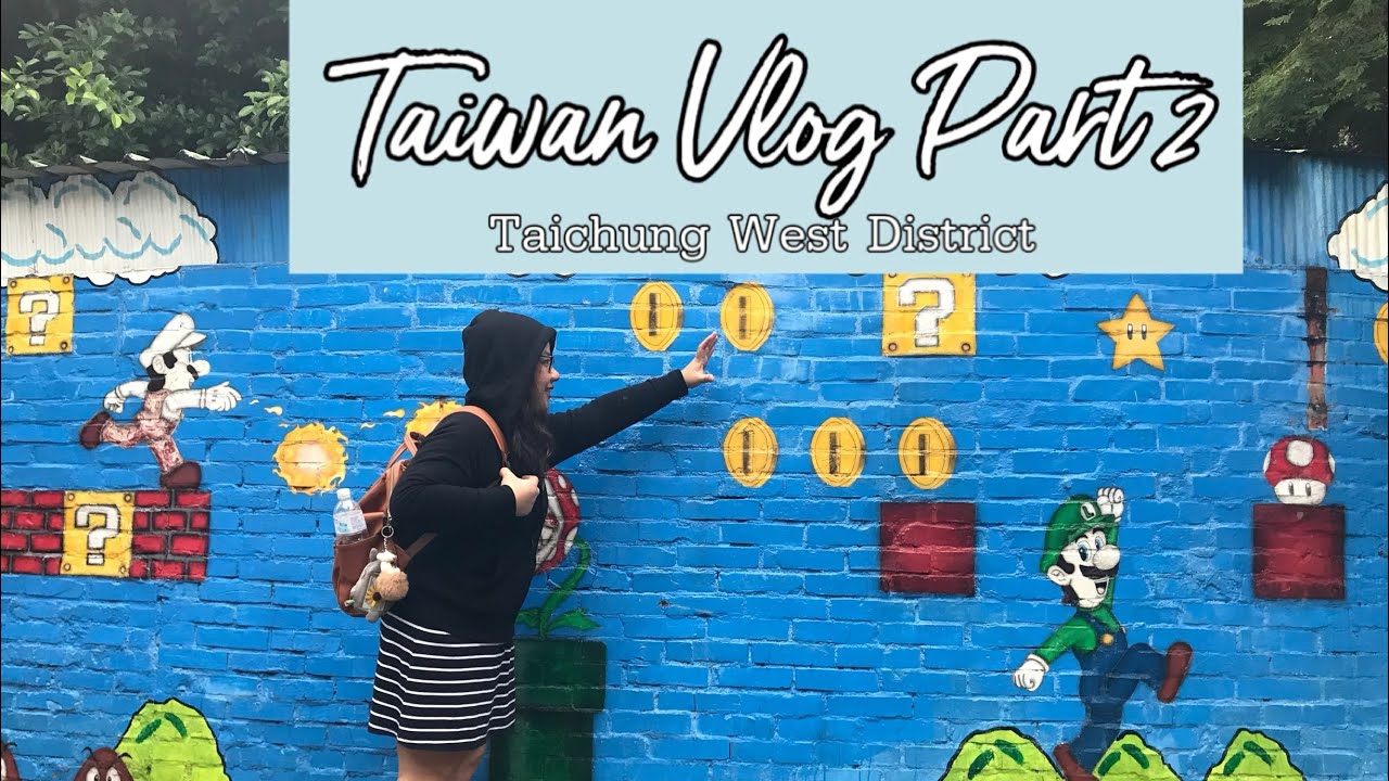 Taiwan Vlog Part 2 | Taichung | Painted Animation Lane | Totoro Bus ...