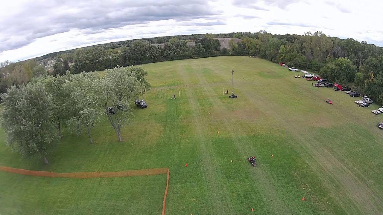 Grass Snowmobile Drag Racing 091915 pt19 - YouTube