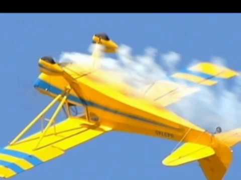 Clip Wing Taylorcraft aerobatics smoke on, 3rd scale r/c - YouTube