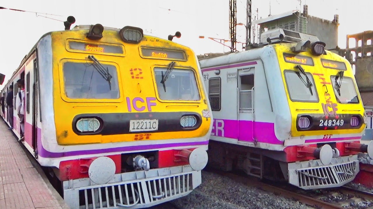 Modern Medha EMU Trains Crossing at Palta Station | Gede-Sealdah ...