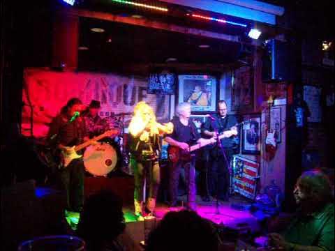 "Factory" LIVE.. Lex Grey and The Urban Pioneers 2023... - YouTube
