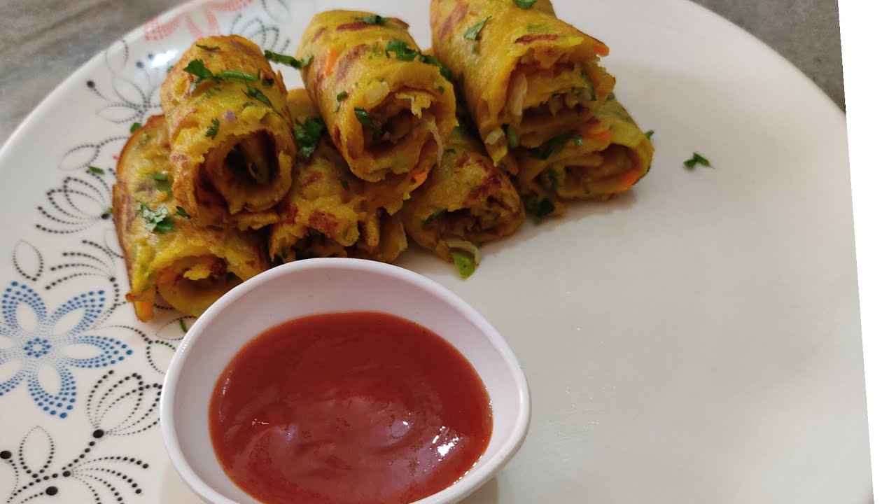 Atta Roll Breakfast Recipe|| सिर्फ 5 min में आटे से बाने टेस्टी नाश्ता ...