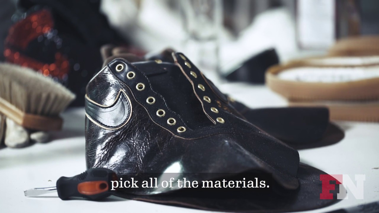 Inside: The Shoe Surgeon's Shoe School - YouTube