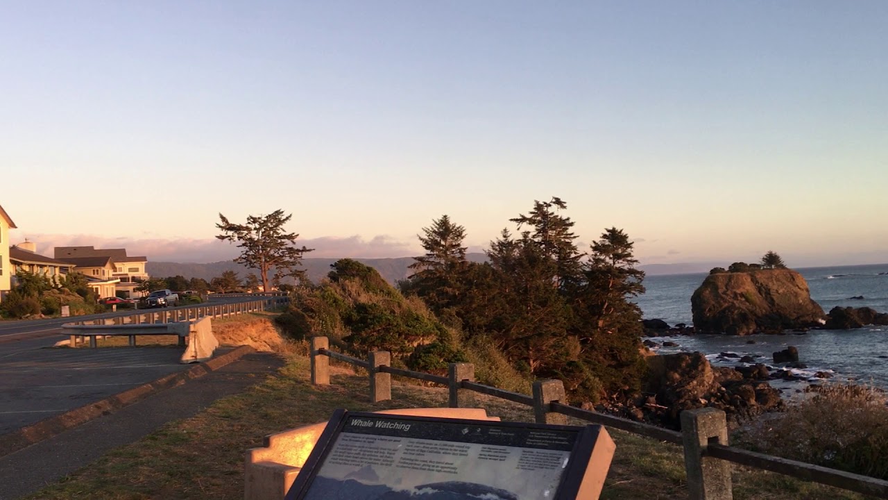 Crescent City, CA Ocean view point - YouTube