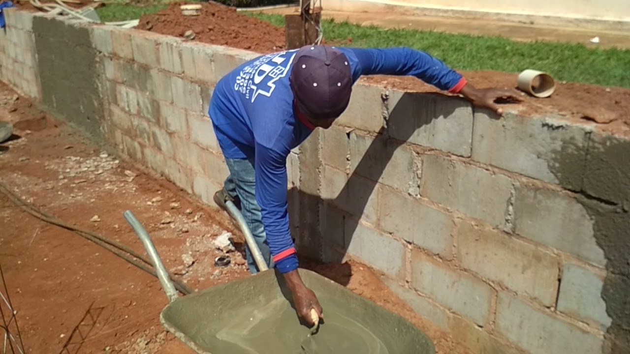 Como chapiscar parede . - YouTube