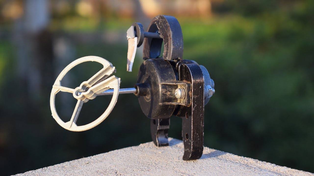 2 Free Energy Self Running Magnetic Motor - YouTube