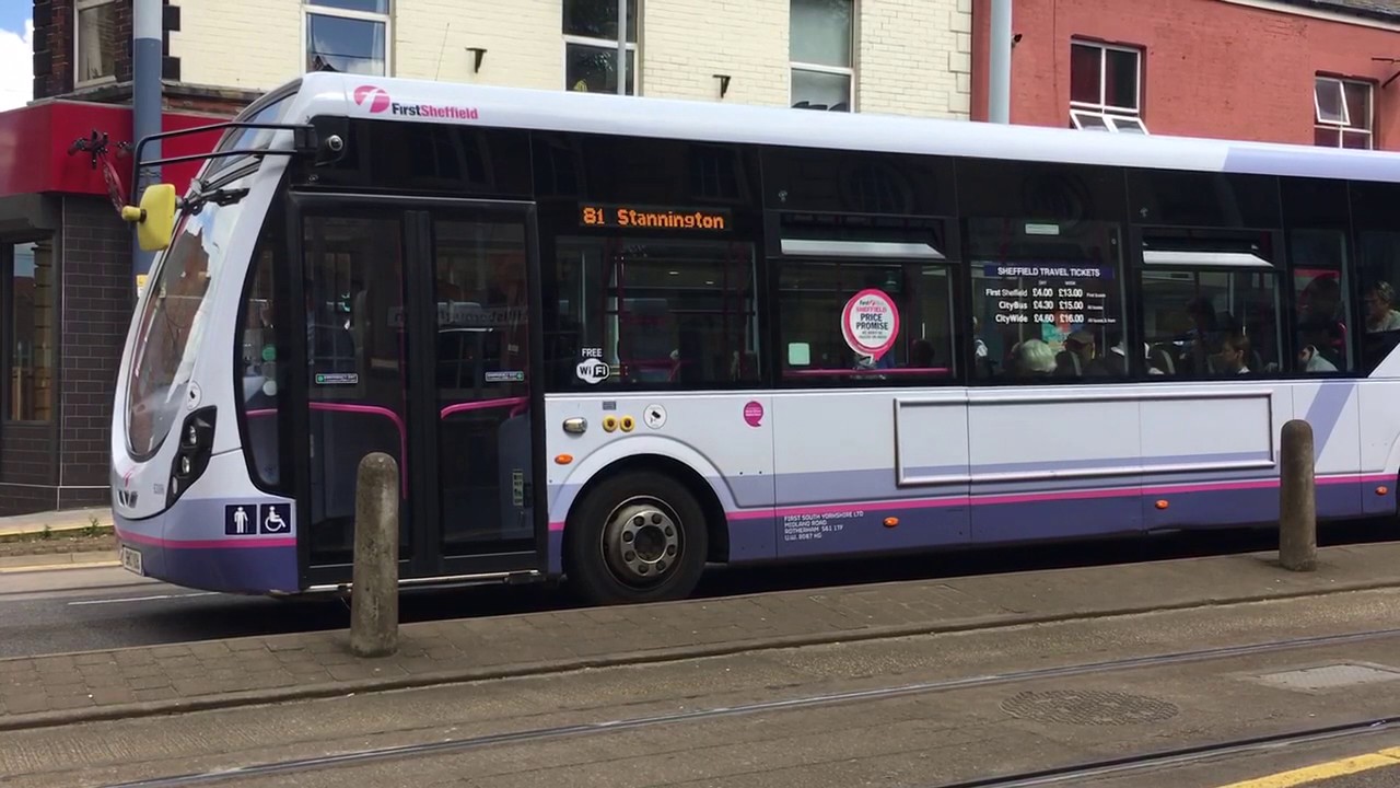 First Bus Sheffield 63006 On 81 Stannington & 69054 On 85 To High Green ...
