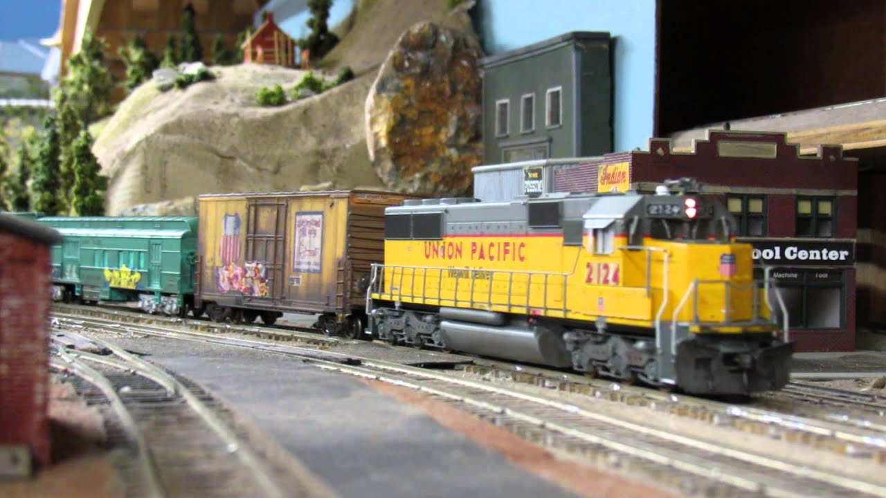 Union Pacific Work Train HO scale. - YouTube
