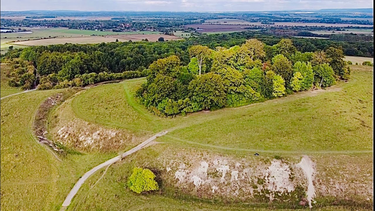 🇬🇧🏴󠁧󠁢󠁥󠁮󠁧󠁿 The North Wessex Downs AONB - The Wittenham Clumps - YouTube