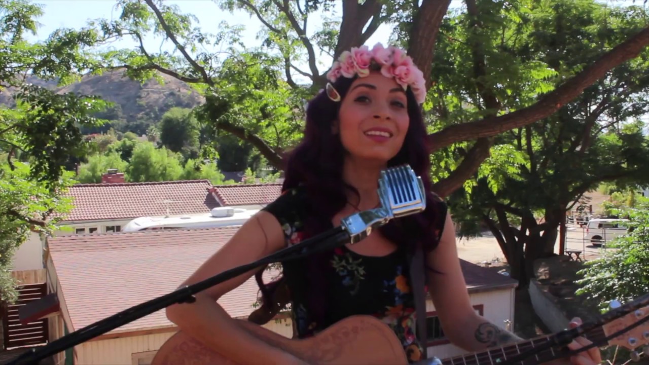 Backyard Sessions: "Let Your Light In" (Originals) - Sarah Lightman ...