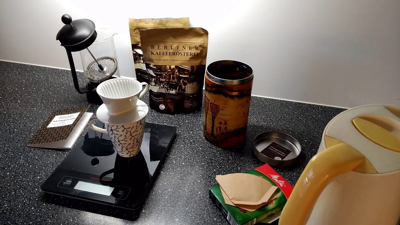 Kaffeezubereitung mit dem Handfilter - YouTube