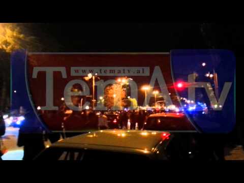 Tifozet kuqezinj shajne Serbine pas fitores me Armenine. Tema TV. 29 mars