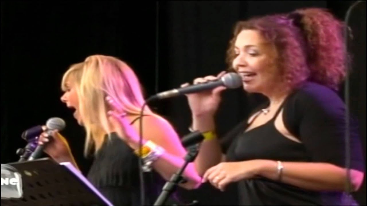 Sam Gooris-Besame Mucho 2011 - YouTube