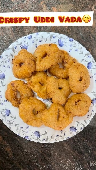 Crispy Uddi Vada😋 | Tasty and Healthy Uddina Vada | Easy Urad Dal Vada😋 - YouTube