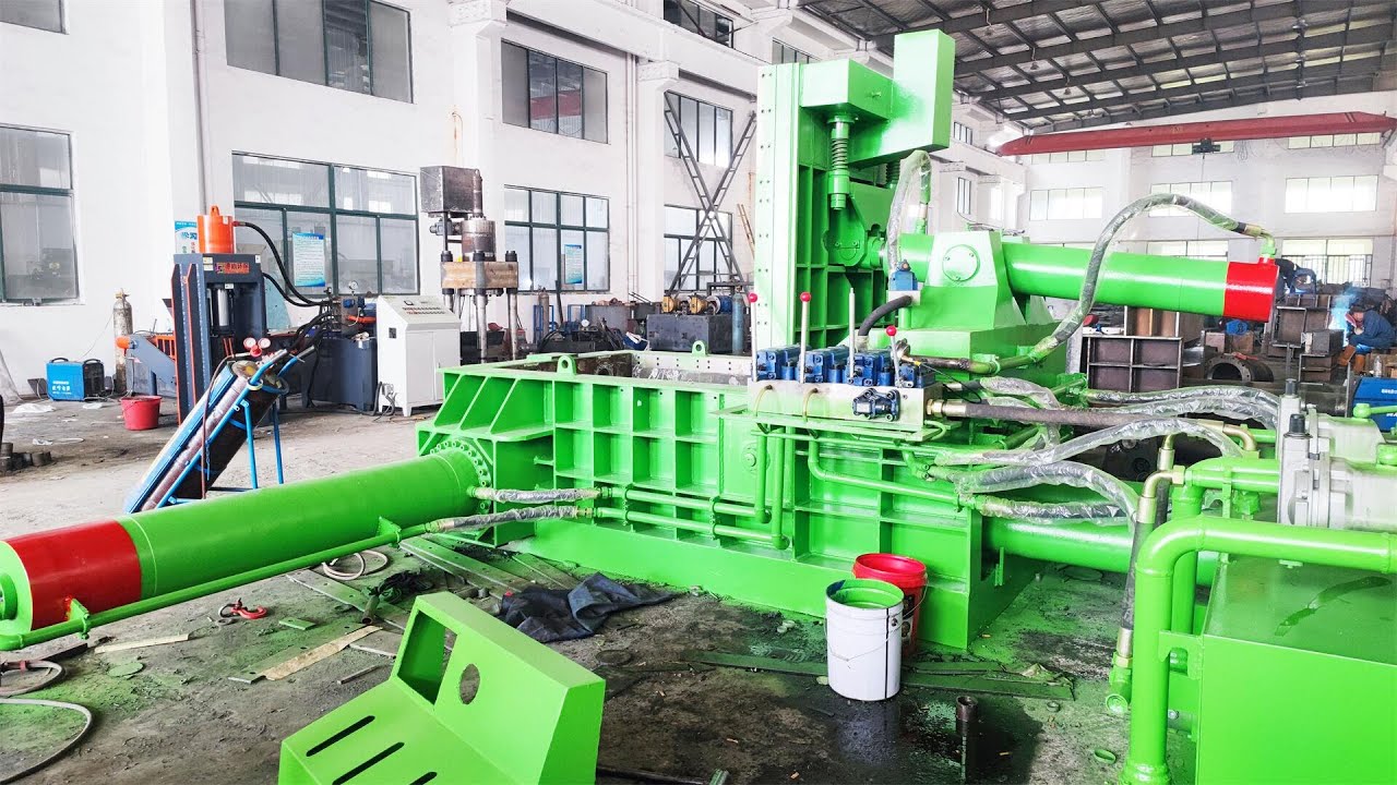 Metal Chip Shredder And Compactor Machine - YouTube