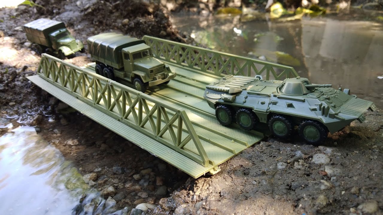 Military vehicles Toy soldier Convoy Cargo truck BTR 80 APC - YouTube