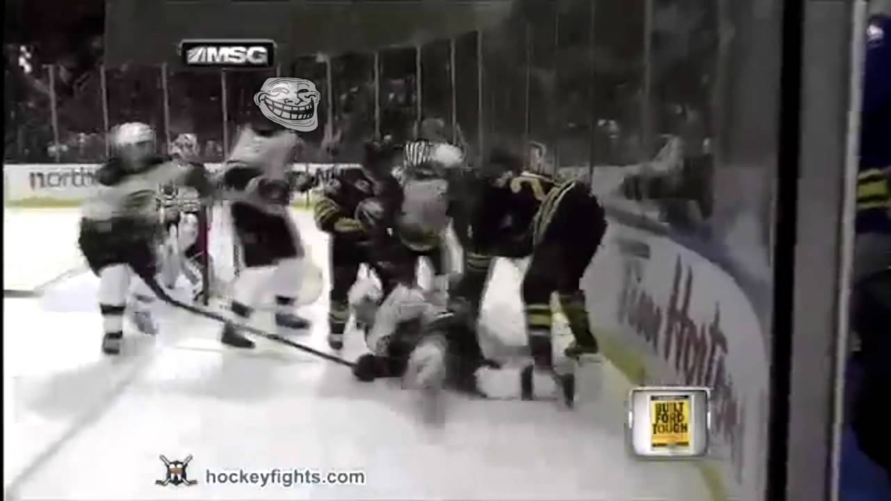 Zdeno Chara vs Nathan Gerbe - YouTube