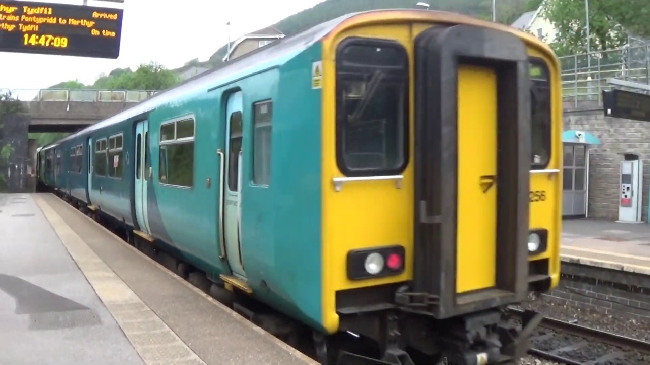 Merthyr Vale train station - train going to Merthyr Tydfil - YouTube